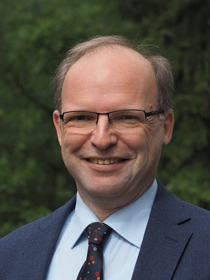 Shape Controlled Hierarchical Porous Hydrophobic/Oleophilic Metal ...