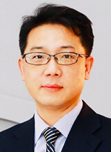 Identity of attached eddies in turbulent channel flows with ...